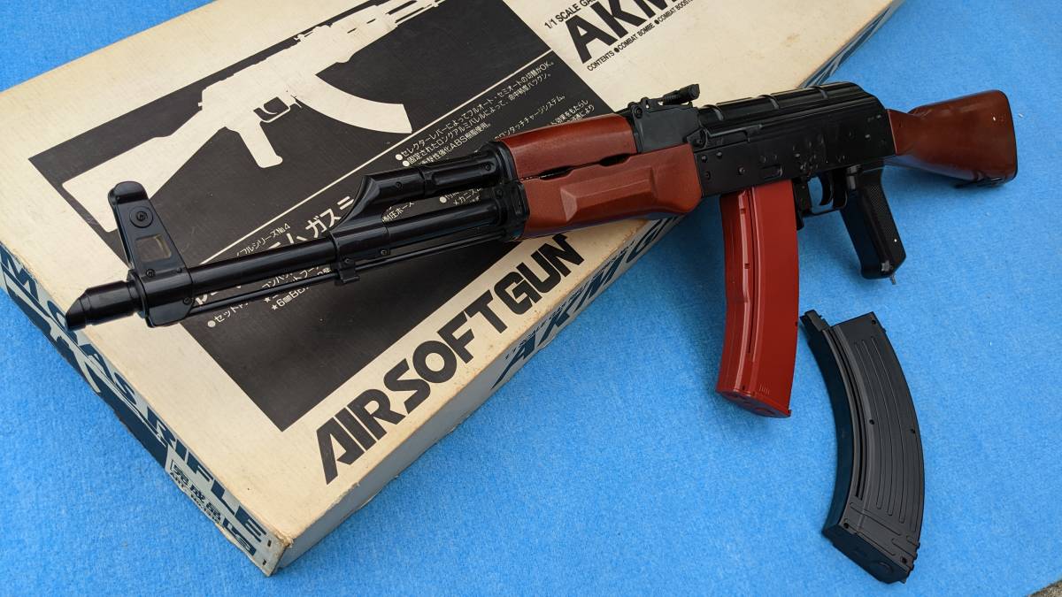 【全体的に状態が悪い】LS ☆ AKM アサルトライフル ガスタイプ フル/セミオート ☆ 動作未確認のためジャンク扱いで の落札情報詳細 - ヤフオク落札価格情報 オークフリー