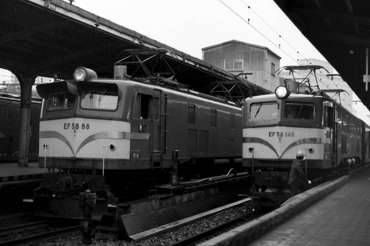 【新品】 【写真1枚】 EF58 60 + 20系寝台 急行「ちくま」 大阪 KGサイズ の落札情報詳細| ヤフオク落札価格情報 オークフリー