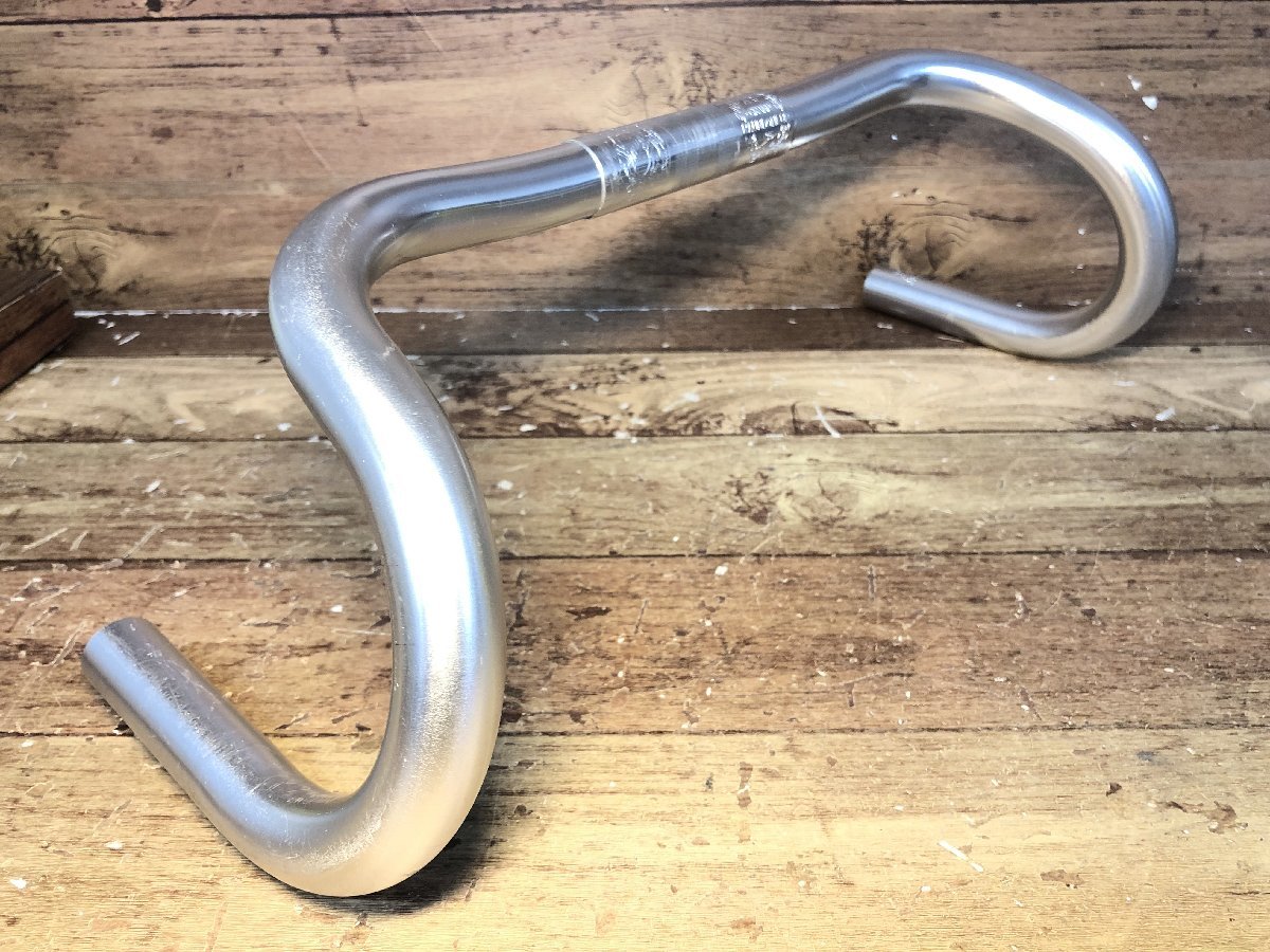 【傷や汚れあり】GB220 日東 NITTO GRAND RAUNDONEUR アルミドロップハンドル B135 Φ25.4 エンドC-C420mmの落札情報詳細 - ヤフオク落札価格検索 ...