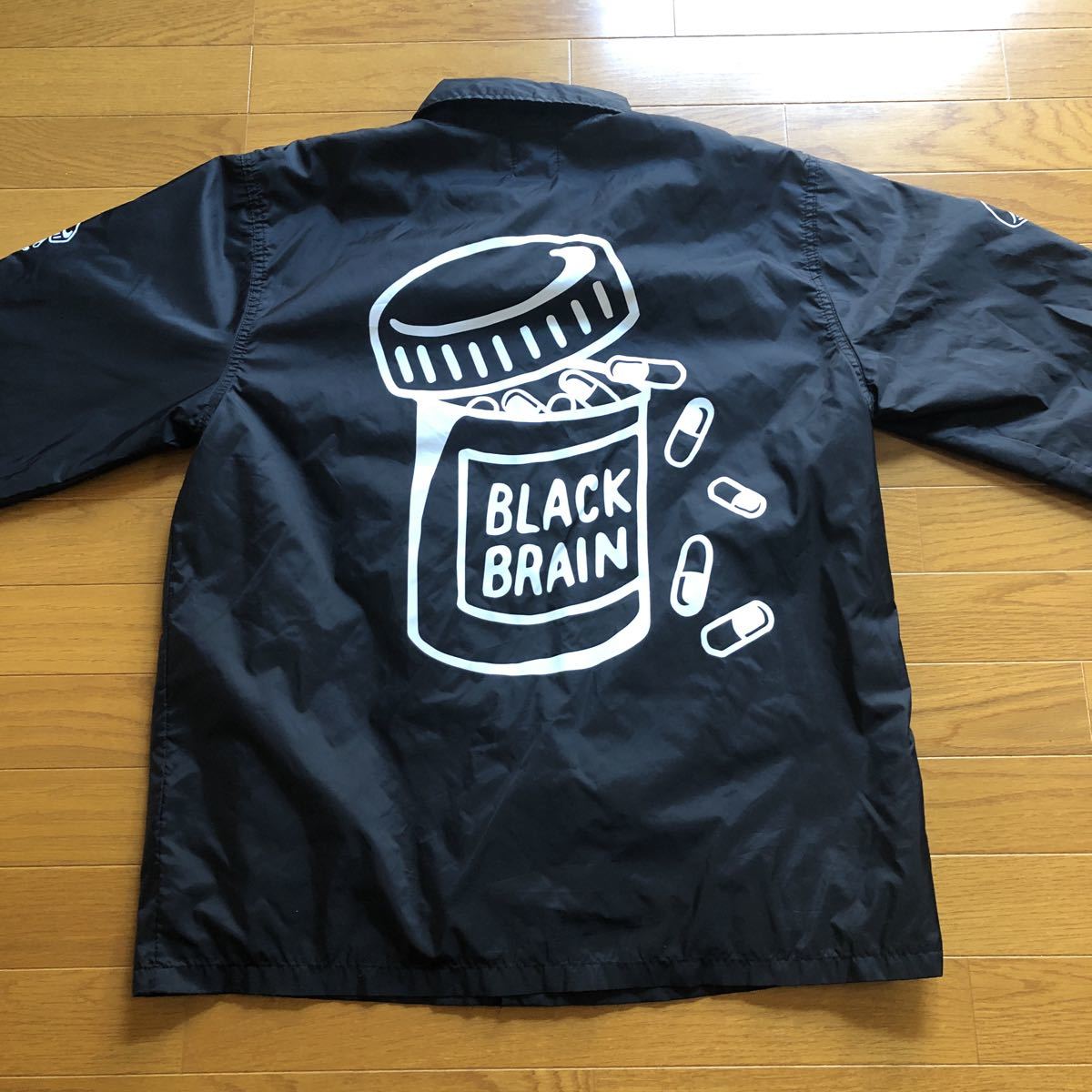 【やや傷や汚れあり】BLACK BRAIN コーチジャケット ブラックブレイン XL の落札情報詳細 - ヤフオク落札価格検索 オークフリー