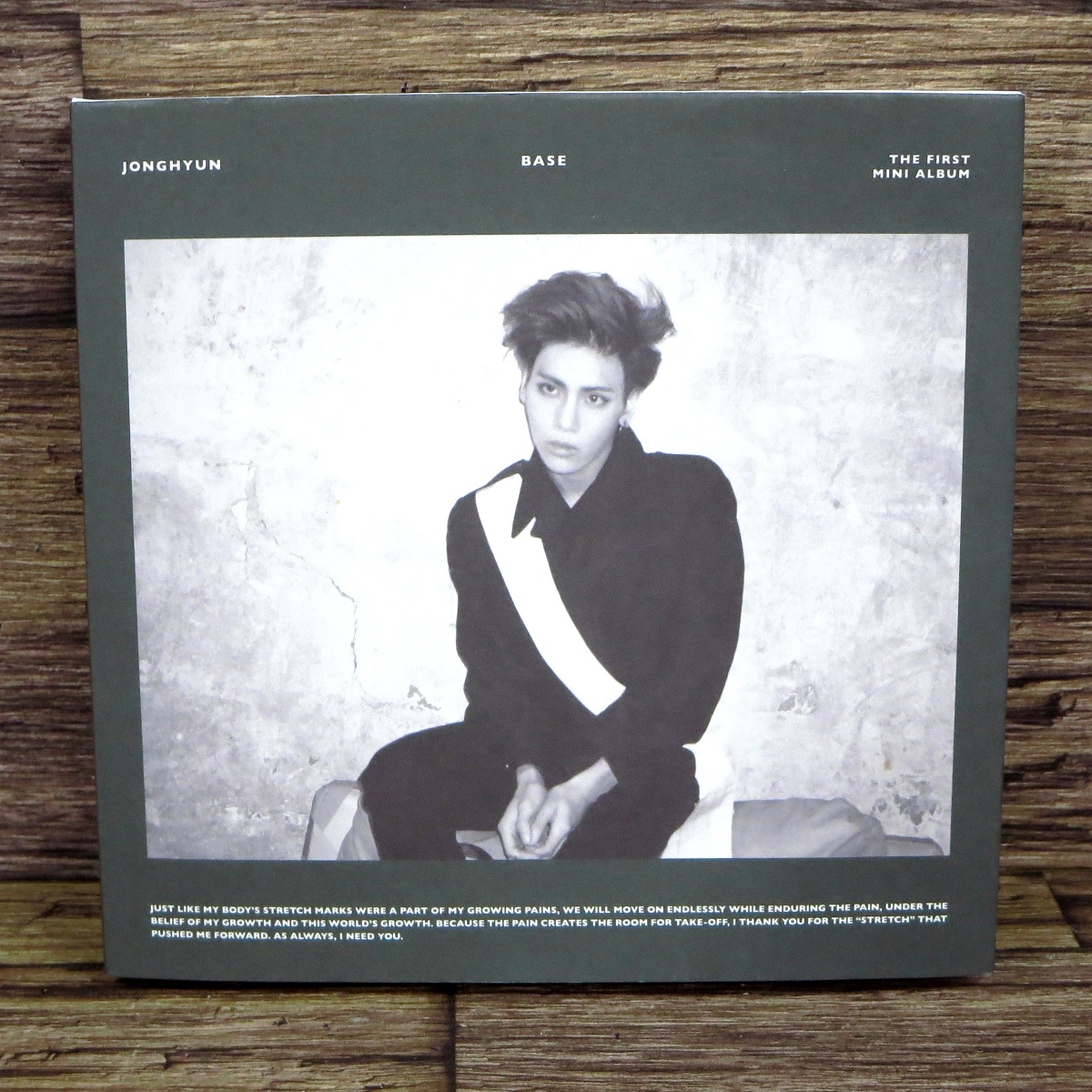 【やや傷や汚れあり】★SHINee ジョンヒョン BASE 韓国正規版CD シャイニー JONGHYUN 1st Mini Album ミニアルバム z30017の落札情報詳細 - Yahoo ...