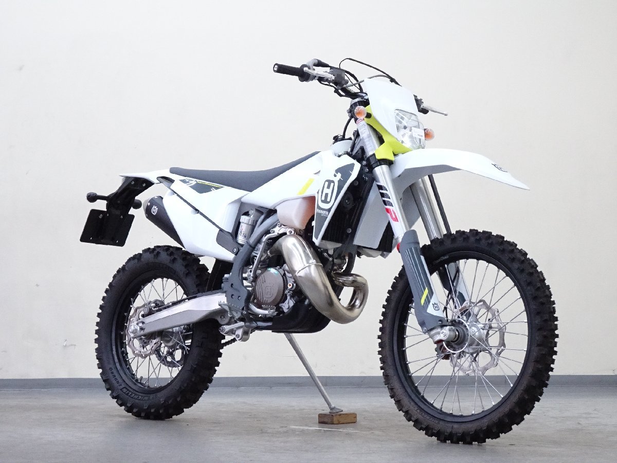 【やや傷や汚れあり】ハスクバーナ TE150i 【動画有】 ローン可 2スト エンデューロ オフロード 150cc 登録書類有 ...