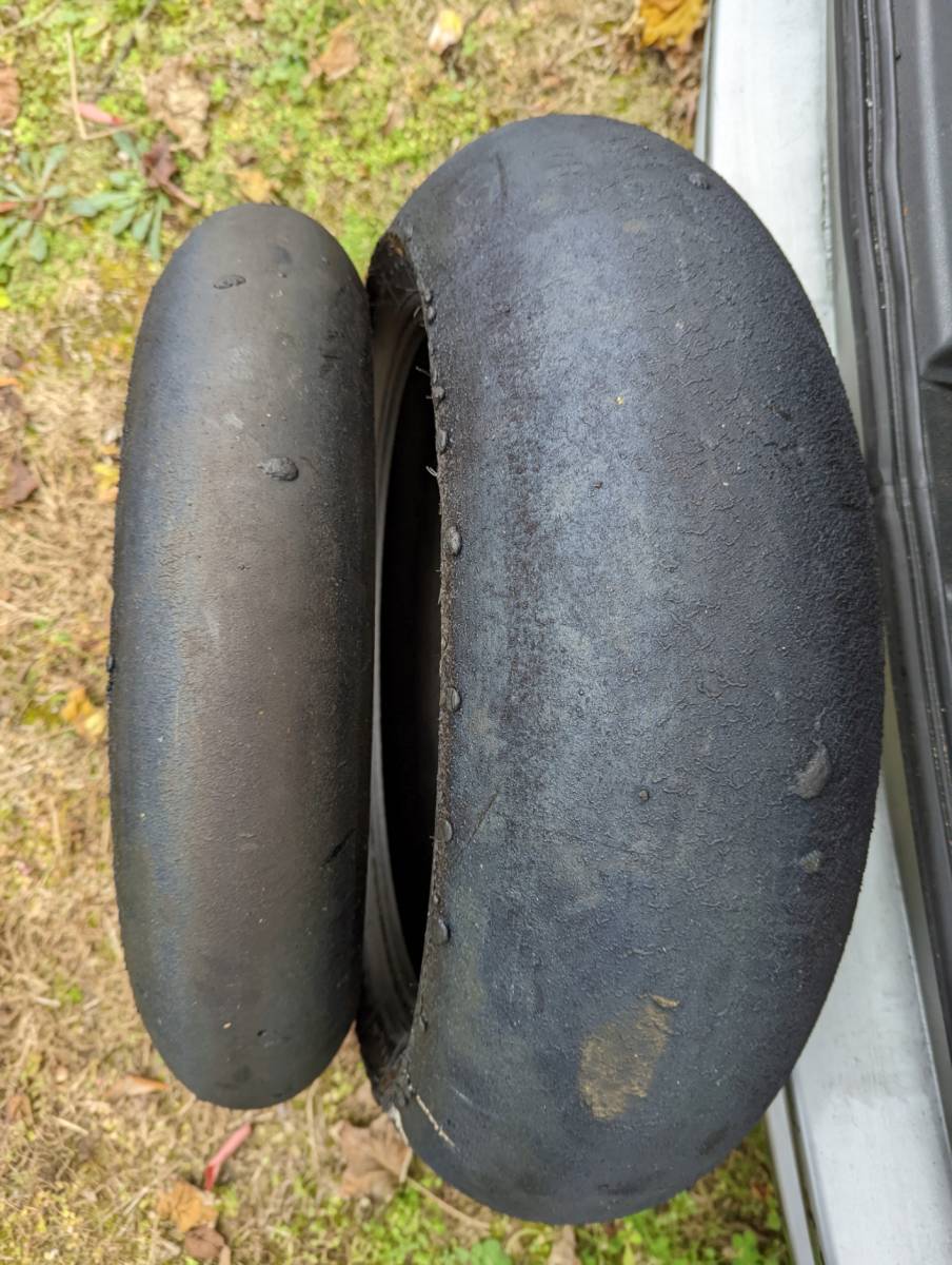 【やや傷や汚れあり】【茂木10L】ダンロップ スリック ST1000 H3 120/70R17 KR149 /M1 200/60R17 KR133の落札情報詳細 - Yahoo!オークション ...