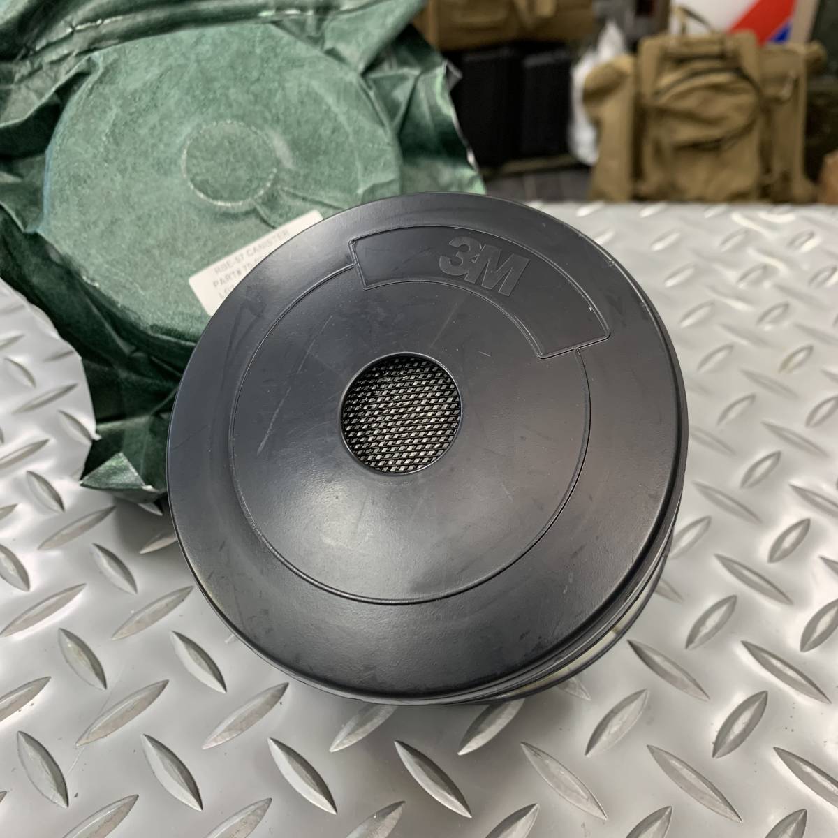 【未使用】米軍実物 3M FR-57/NIOSH HighEfficiencyCartridge ガスマスクキャニスター/1個 mcu msa ...