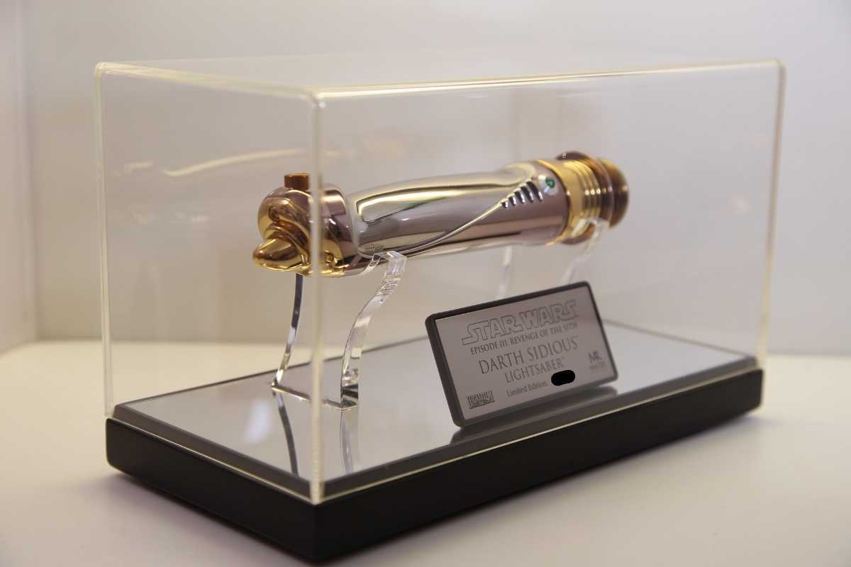 【傷や汚れあり】MR社 マスターレプリカ スター・ウォーズ EP3 エビソードⅢ ダース・シディアス ライトセーバー 51EF100の落札情報 ...
