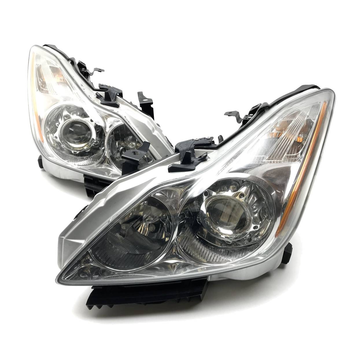 【やや傷や汚れあり】 スカイライン クーペ CKV36 V36 前期 純正 キセノン ヘッドライト 左右セット ICHIKOH 1830 刻印 F 即決/即納 の落札情報詳細 - ヤフオク落札 ...