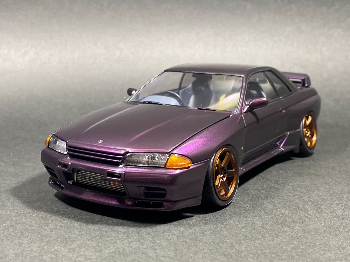 【目立った傷や汚れなし】TAMIYA 1/24 NISSAN SKYLINE GT-R（R32）NISMO-CUSTOMミッドナイトパープル塗装済み完成品 ニッサン スカイライン ニスモ ...