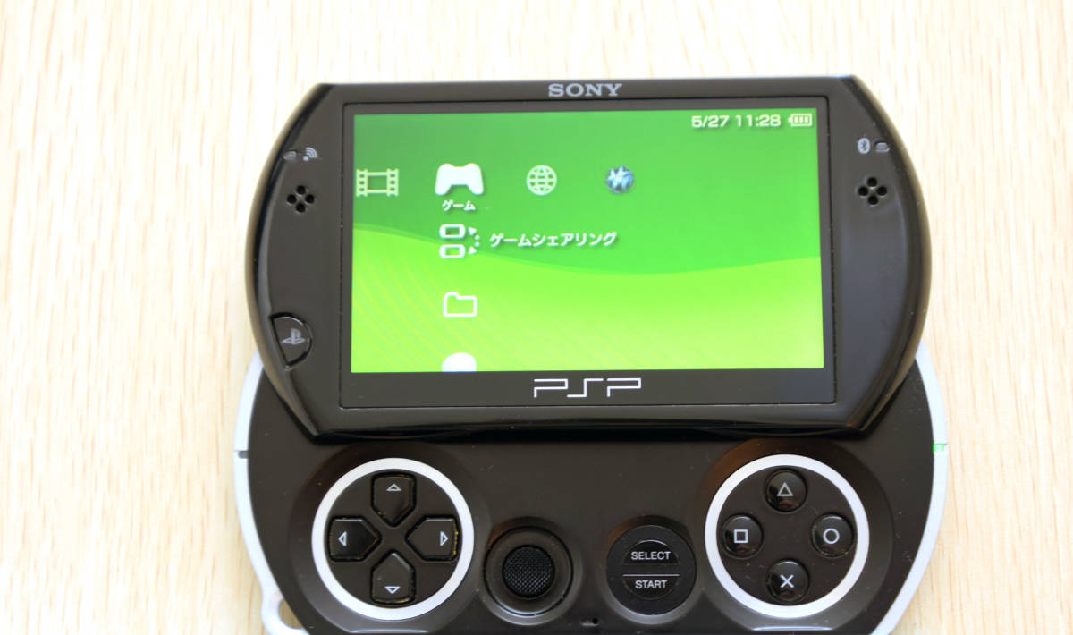【目立った傷や汚れなし】SONY PSP-go PSP-N1000 ピアノブラック（初期化済み） PSPgo PlayStation ...
