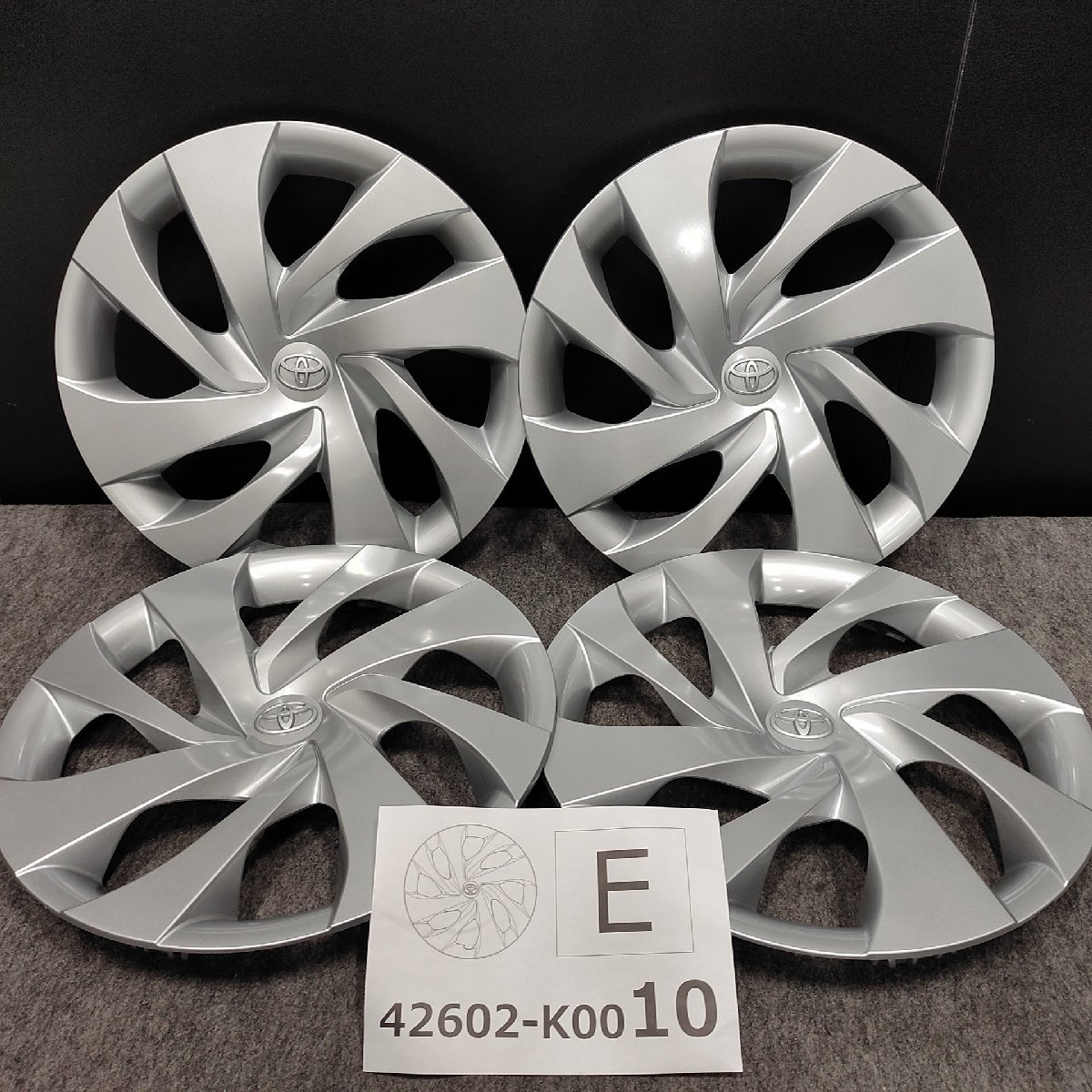 【未使用】【新品】送料無料 トヨタ ヤリス 純正 ホイールキャップ 4枚 セット 14 インチ 未装着 42602-K0010【特価】の落札 ...