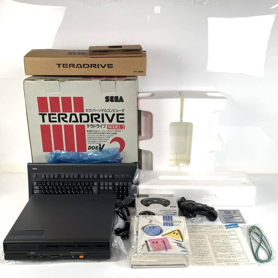 【目立った傷や汚れなし】美品 SEGA セガ HTR-2001 TERADRIVE テラドライブ モデル2 セガパーソナルコンピュータ ゲーム ...