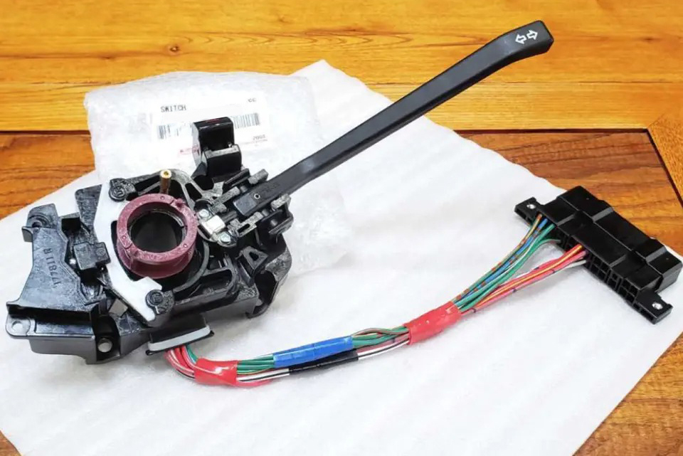 【未使用】新品 トヨタ純正 AE86 レビン トレノ ウインカースイッチ ターンシグナル スイッチ JDM TOYOTA LEVIN ...