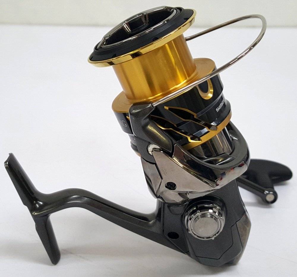 【やや傷や汚れあり】《現状品》シマノ SHIMANO 20 ツインパワー 4000XG スピニングリール《釣具・60サイズ・福山店》K042の落札情報詳細 - ヤフオク落札価格検索 オークフリー