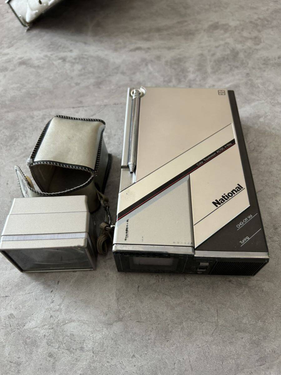 【全体的に状態が悪い】【A66】National ナショナル カラーテレビ TR-101CT 動作未確認 ジャンク品 昭和レトロ マイクロ ...