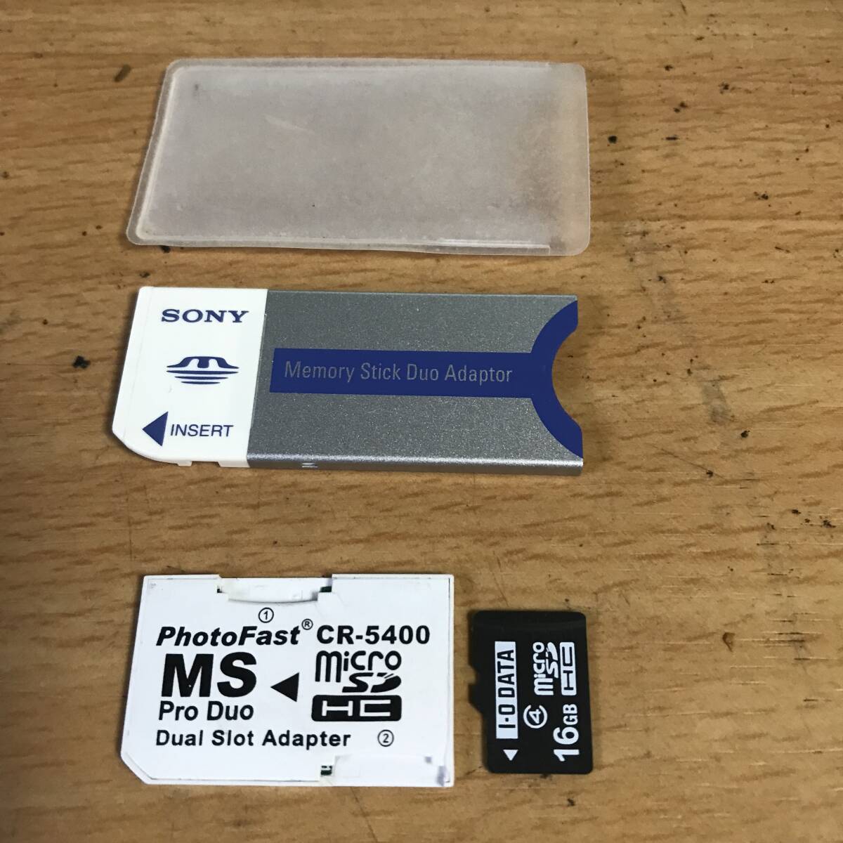 【傷や汚れあり】Sony 純正 MEMORY STICK メモリースティック アダプタ＋SDHC microSD デュアルアダプタ PSP ...