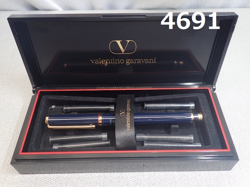 【やや傷や汚れあり】 AC-4691 VALENTINO GARAVANI 万年筆 ペン先14kの落札情報詳細 - Yahoo!オークション落札価格検索 オークフリー