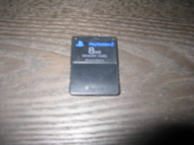 【やや傷や汚れあり】即決 SONY 純正 8MB PS2メモリーカード PS1&PS2 バイオハザードDS 1 2 3 4 コード:ベロニカ 完全版 レア＆名作データ保存などに。の落札情報詳細 ...