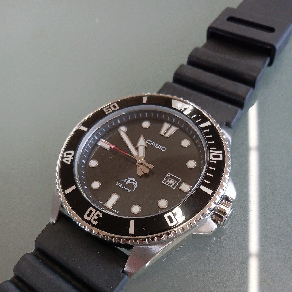 【やや傷や汚れあり】カシオ CASIO 腕時計 デイト クォーツ MDV-100 ダイバーウォッチ 稼働品 ダイバー 電池交換済 カジキ ...