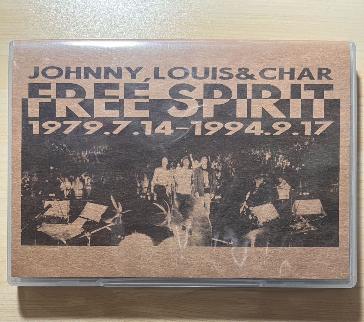 【やや傷や汚れあり】FREE SPIRIT 1979．7．14〜1994．9．17／JOHNNY，LOUIS ＆ CHARの落札情報詳細 ...