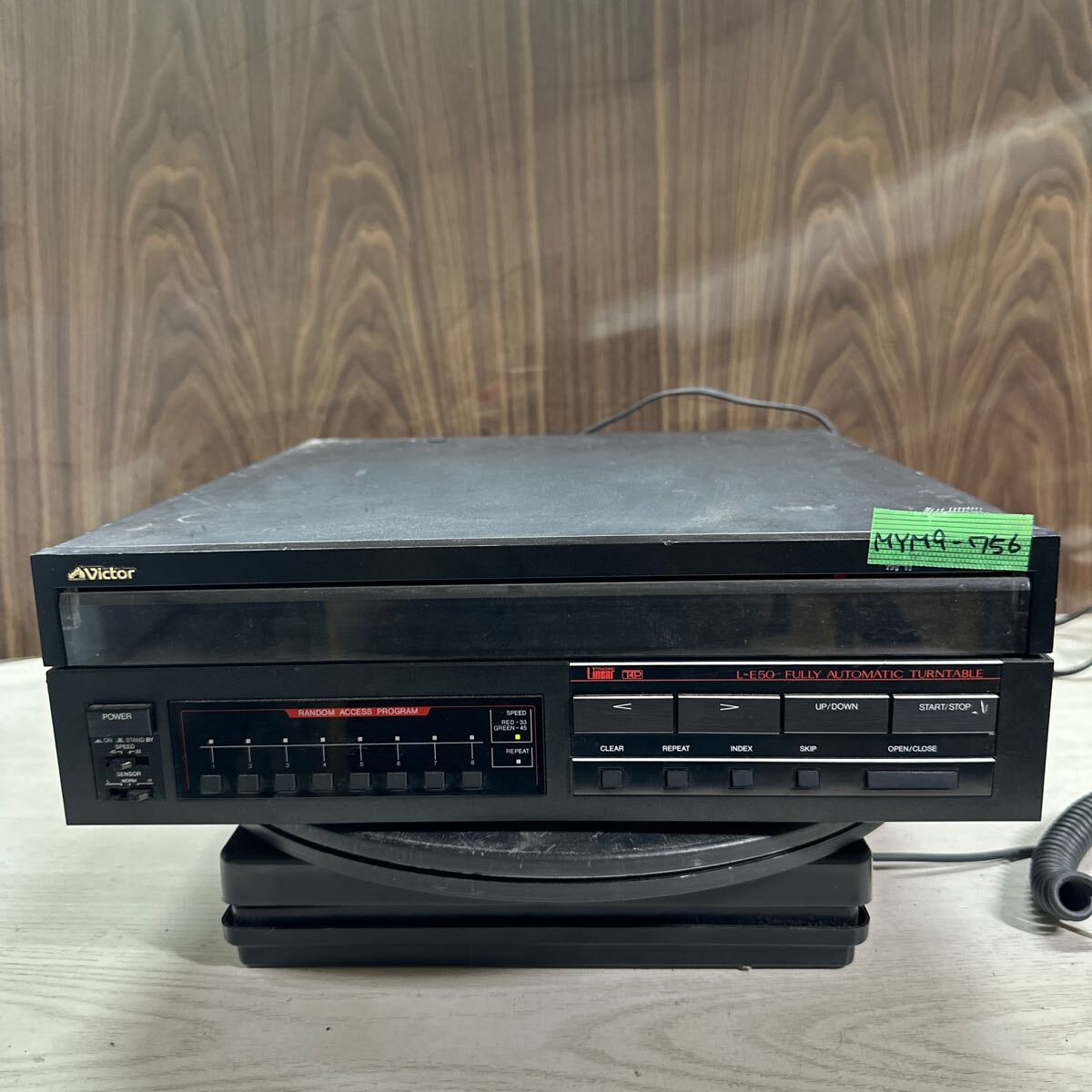 【傷や汚れあり】MYM9-756 激安 レコードプレーヤー Victor L-E50 STEREO RECORD PLAYER 通電OK 中古現状品 ※3回再出品で処分の落札情報詳細 ...