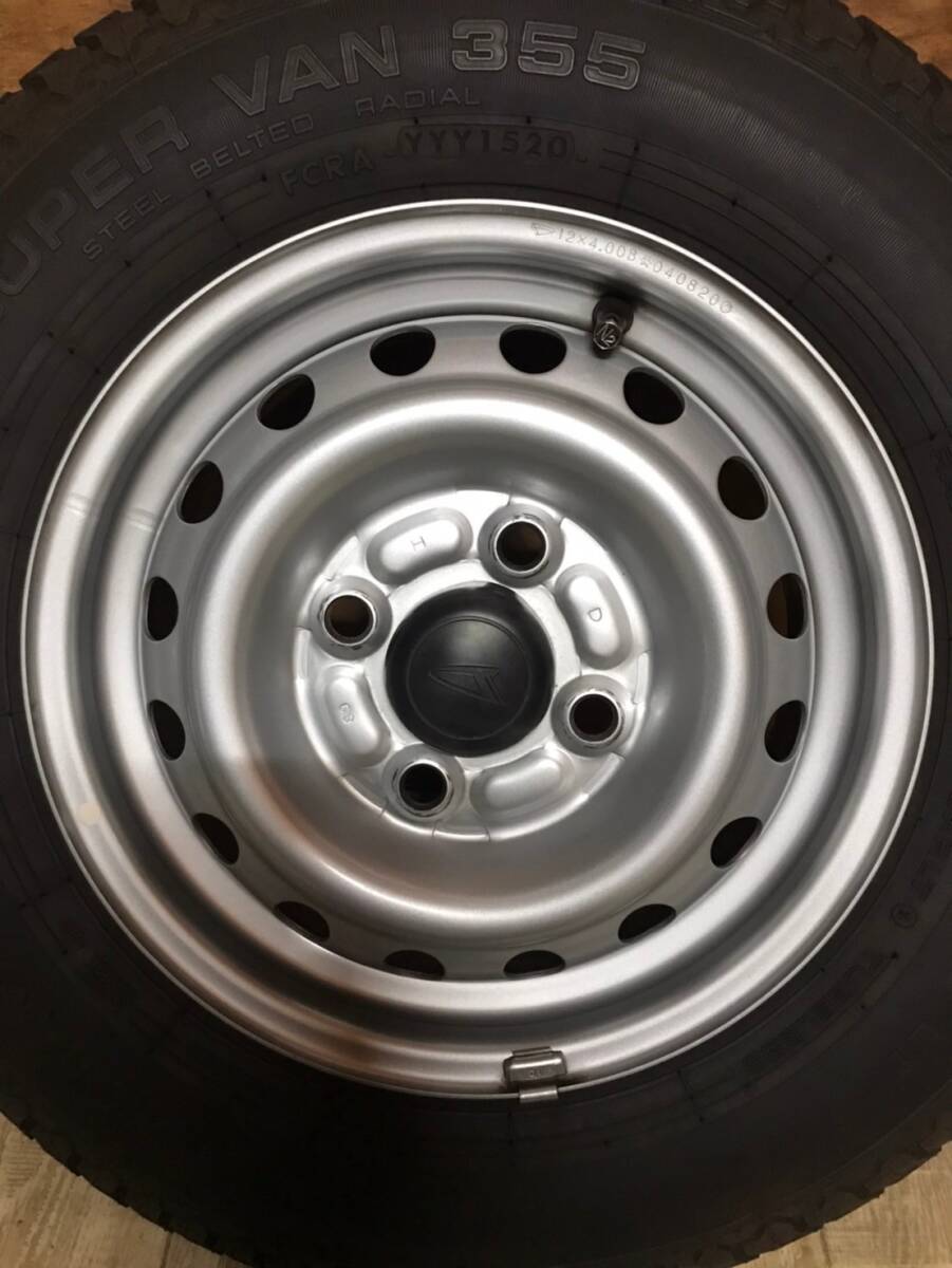 【目立った傷や汚れなし】ダイハツ純正 スチールホイール 12インチ 4J PCD100 4穴 ET約40 ハブ径約54 YOKOHAMA ...