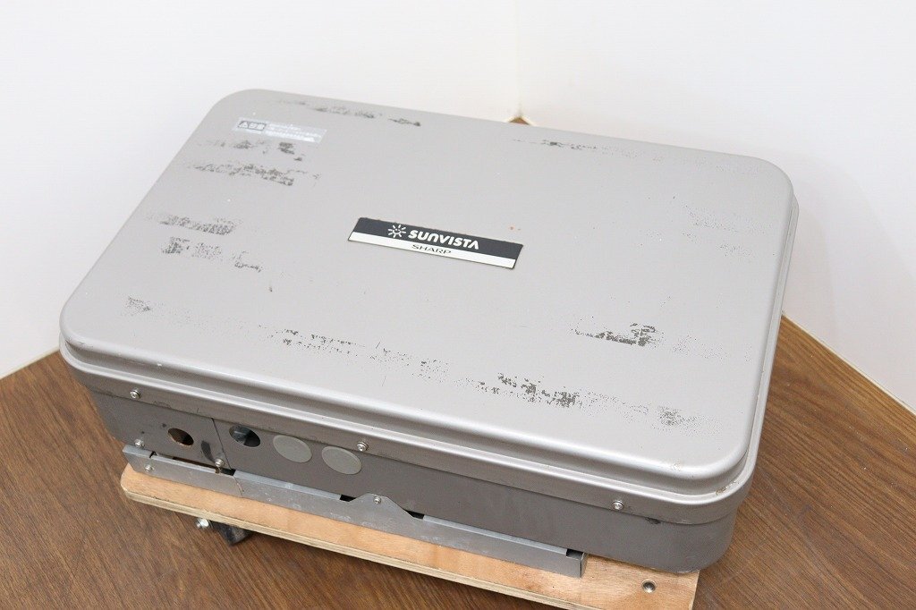 【やや傷や汚れあり】J2353 SHARP/シャープ パワーコンディショナ SUNVISTA 最大出力3.4kw JH-S1C2Pの落札情報 ...