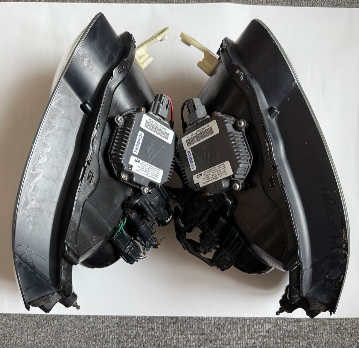 【目立った傷や汚れなし】スバル インプレッサ SUBARU GDB GDA GG GD 涙目 純正 左右HIDヘッドライト バラストバーナー付 ...