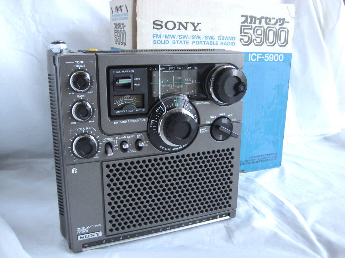 【未使用に近い】BCL 美品 SONY ソニー スカイセンサー5900 後期型 箱入 完全動作調整済 高感度受信 スプレッドダイヤル 昭和 ...