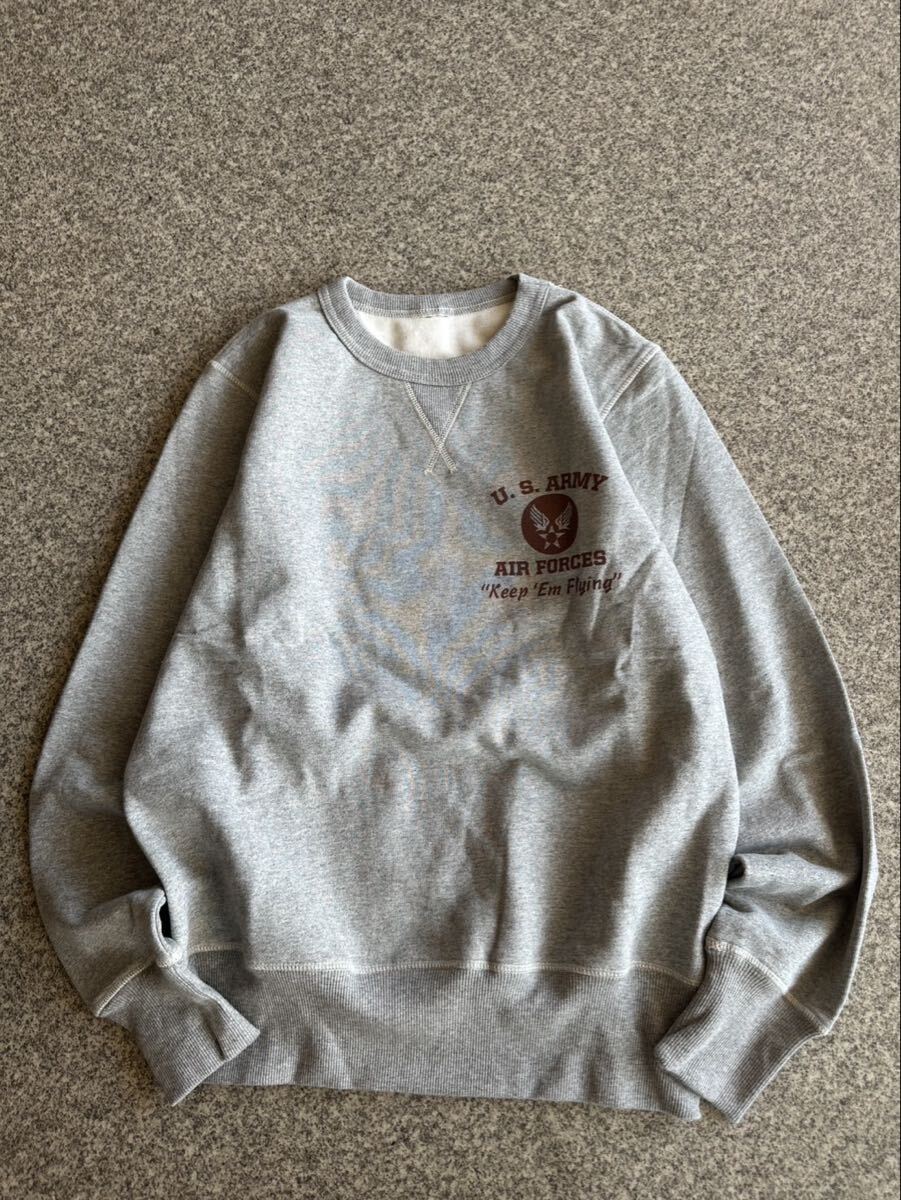 【やや傷や汚れあり】Buzz Ricksons スウェット トレーナー トップス 灰色 グレー 長袖 ロゴプリント バズリクソンズ バックプリント SWEAT 古着 USED ユーズドの落札 ...