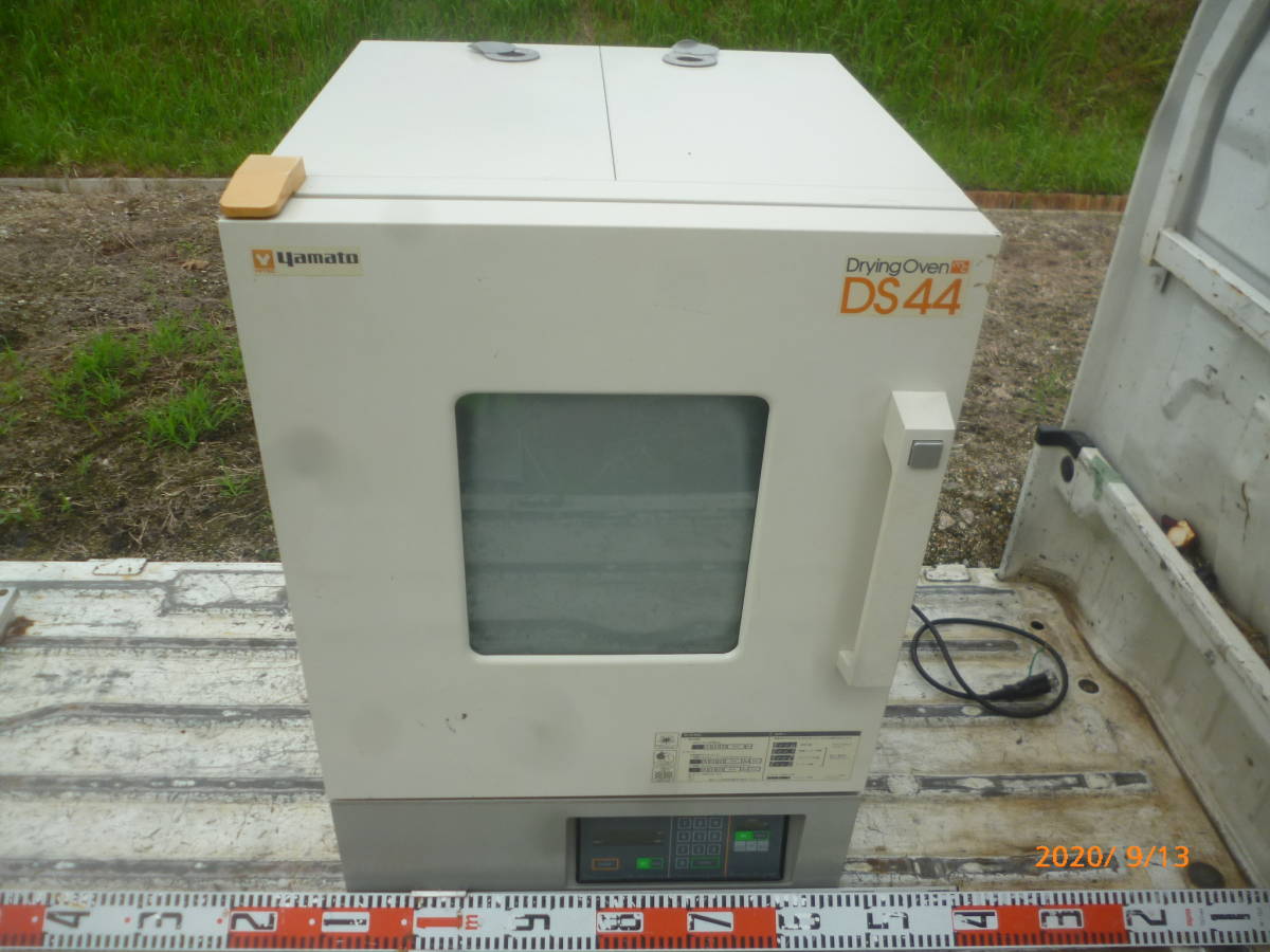 ヤマト YAMATO DS-44 DS44 DRYING OVEN 定温乾燥機 ドライングオーブン 恒温器 乾燥機 100V 50/60Hz ...