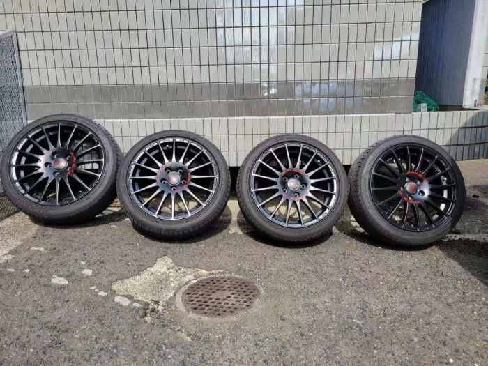 【新品】新品☆ OZ レーシング センター キャップ カーボン M595 アルミ ホイール タイヤ スーパーツーリズモ GT LM アルファ ...
