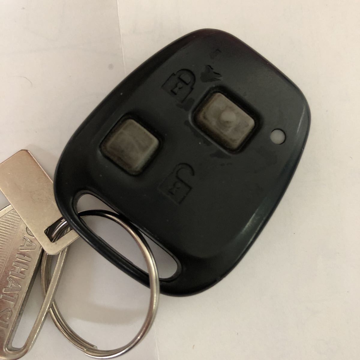 ダイハツ純正キーレスエントリー ハイゼット S321V S331Vリモコンキー 通電確認済み H26年式ハイゼットカーゴより取り外し品の落札情報詳細 - Yahoo!オークション落札価格検索 ...