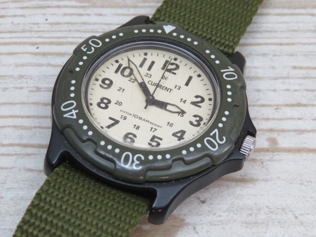 ★CURRENT Y121-AR00 腕時計 ナイロンベルト クォーツ アナログ カレント 電池交換済み 40563★！！の落札情報詳細 ...