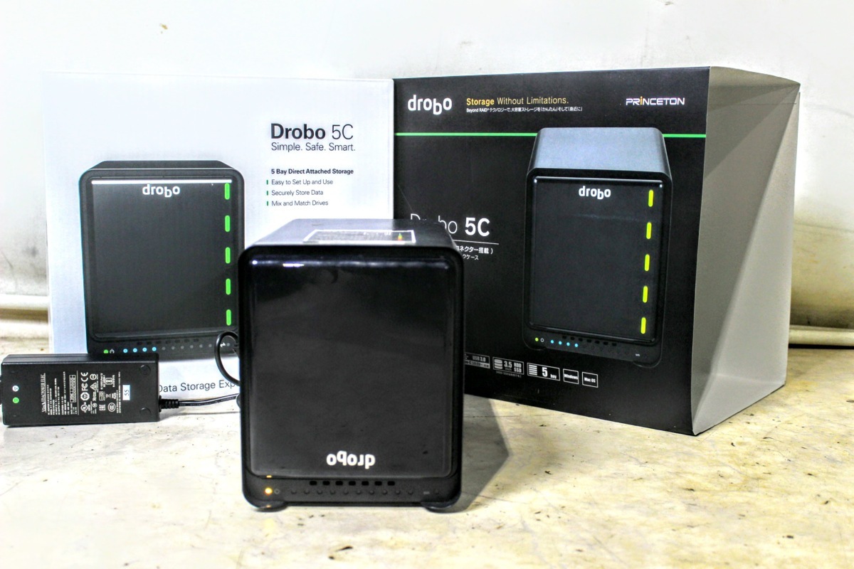 【目立った傷や汚れなし （詳細）】B.6476 ドロボ Drobo 5C 外付けHDDケース DDR4-A 動作品 ACアダプター・元箱付属の落札情報詳細 - Yahoo!オークション落札価格 ...