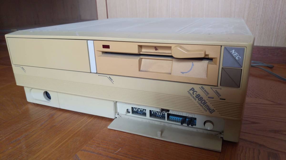 【全体的に状態が悪い】 NEC PC-8801 mk2 本体＋モニタ＋キーボードなど セット 希少 ジャンク品 の落札情報詳細 - ヤフオク落札価格情報 オークフリー