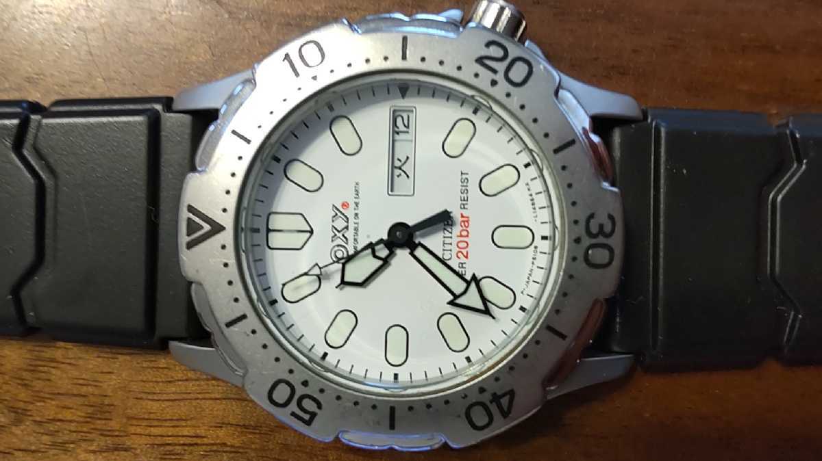 【やや傷や汚れあり】1994年製 電池交換済【比較的美】新品ウレタンベルト【CITIZEN】OXY 6108-L07429 Y★白/ホワイト★ダイバーズウォッチクォーツメンズ腕時計の落札情報 ...