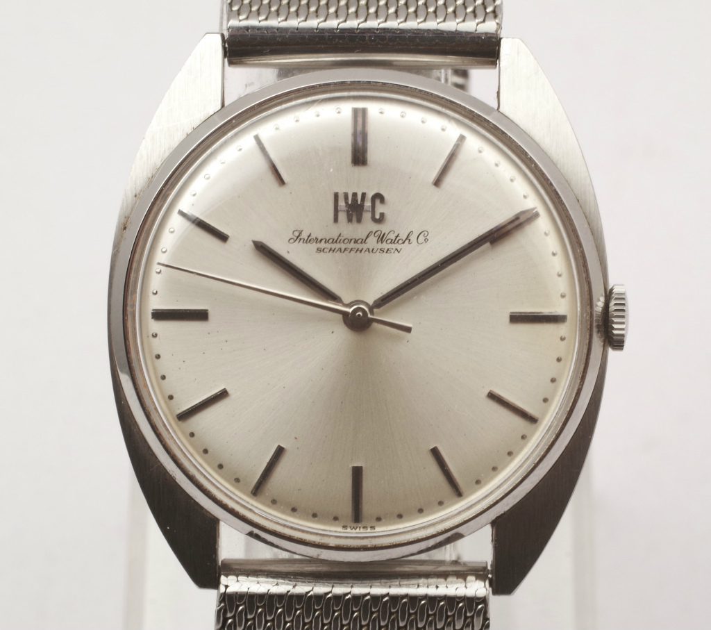 【やや傷や汚れあり】1970年代 オールドインター IWC International Watch Company SCHAFFHAUSEN シャフハウゼン Cal.403 手巻 希少 最後の ...
