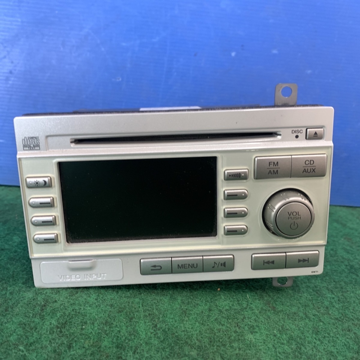 【傷や汚れあり】ライフ JC1 JC2 ホンダ純正 モニター付 CD プレーヤー デッキ オーディオ 富士通 39100-SZH-J6 123000-2330D101 6WT1 作動確認OK ...