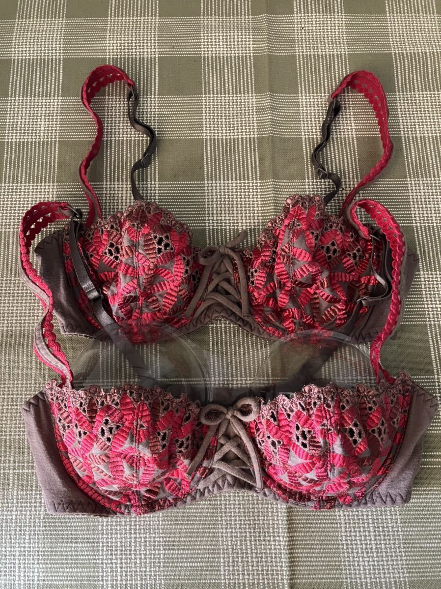 【やや傷や汚れあり】AUBADE オーバドゥ ハーフカップブラ BAHIA BLASH ★B70★ ハンドメイド材料に の落札情報詳細| ヤフオク落札価格情報 オークフリー