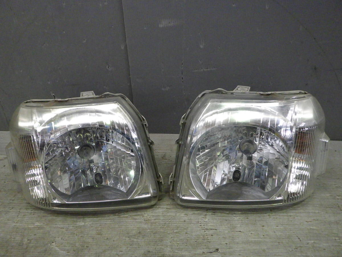 【やや傷や汚れあり】売り切り HH6 アクティバン コイト 100-62084 ハロゲン レべ付 HA6 HA7 HH5 ヘッドライト 左右 ...