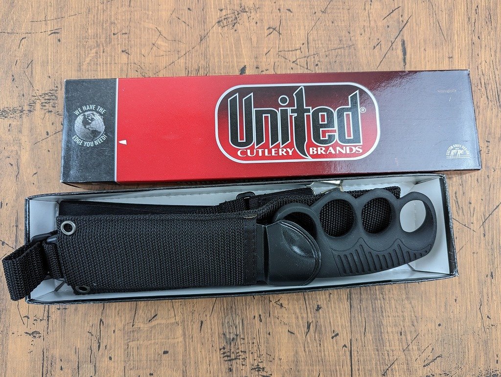 【やや傷や汚れあり】S10218/United Cutlery ユナイテッド・カトラリー UC784 Sentry Clip Point Blade/1円～ の落札情報詳細| ヤフオク落札価格 ...