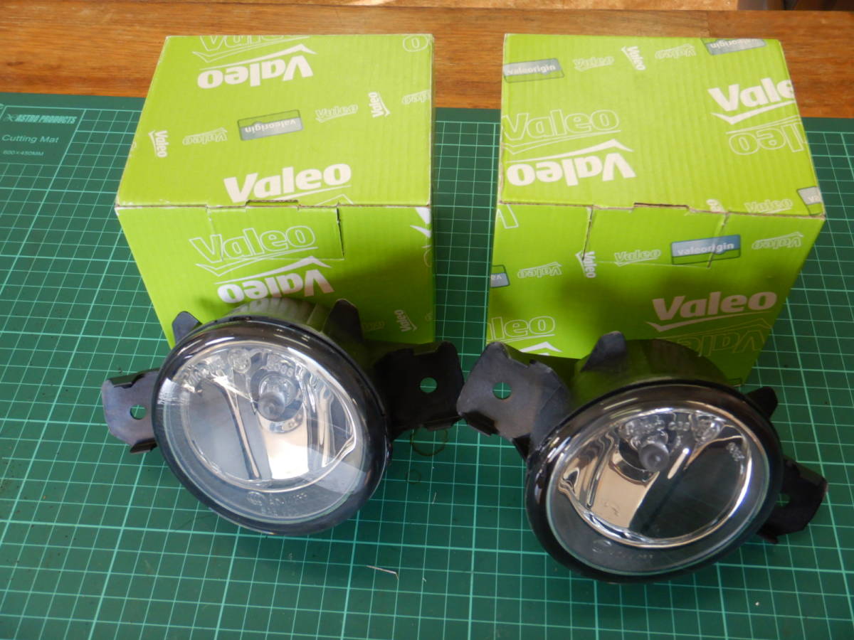 【未使用】☆ Valeo PIAA 日産純正フォグランプ2個セット ☆ キャラバン/ティアナ/デュアリス/フーガ/ブルーバード/プレサージュの落札情報詳細 - ヤフオク落札価格検索 オークフリー