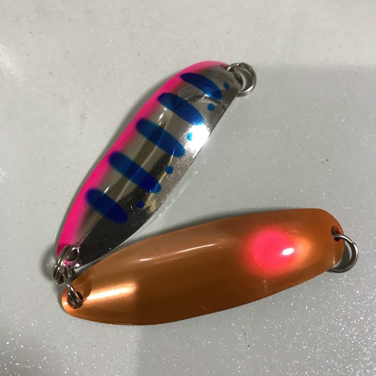 【やや傷や汚れあり】Bux 9.3g 2個セット 渓流トラウト 湖ヒメマス 海カラフトマス の落札情報詳細| ヤフオク落札価格情報 オークフリー