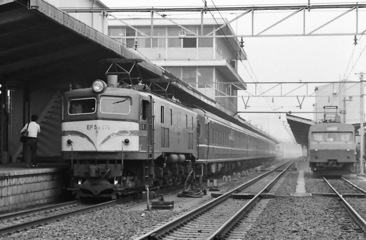 【未使用】♪ EF58 171＋14系寝台 紀伊 名古屋駅 白黒 KG写真 ♪ の落札情報詳細 - Yahoo!オークション落札価格検索 オークフリー