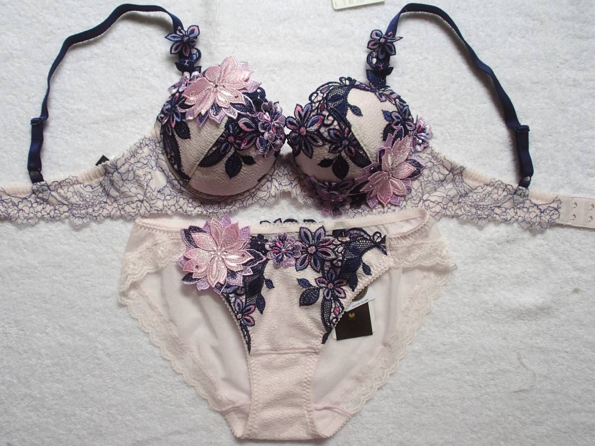 【未使用】ワコール♪サルート 【風と共に去りぬ】 24G PU D70＆ショーツM♪ ＜プレステージ＞の落札情報詳細 - ヤフオク落札価格検索 オークフリー