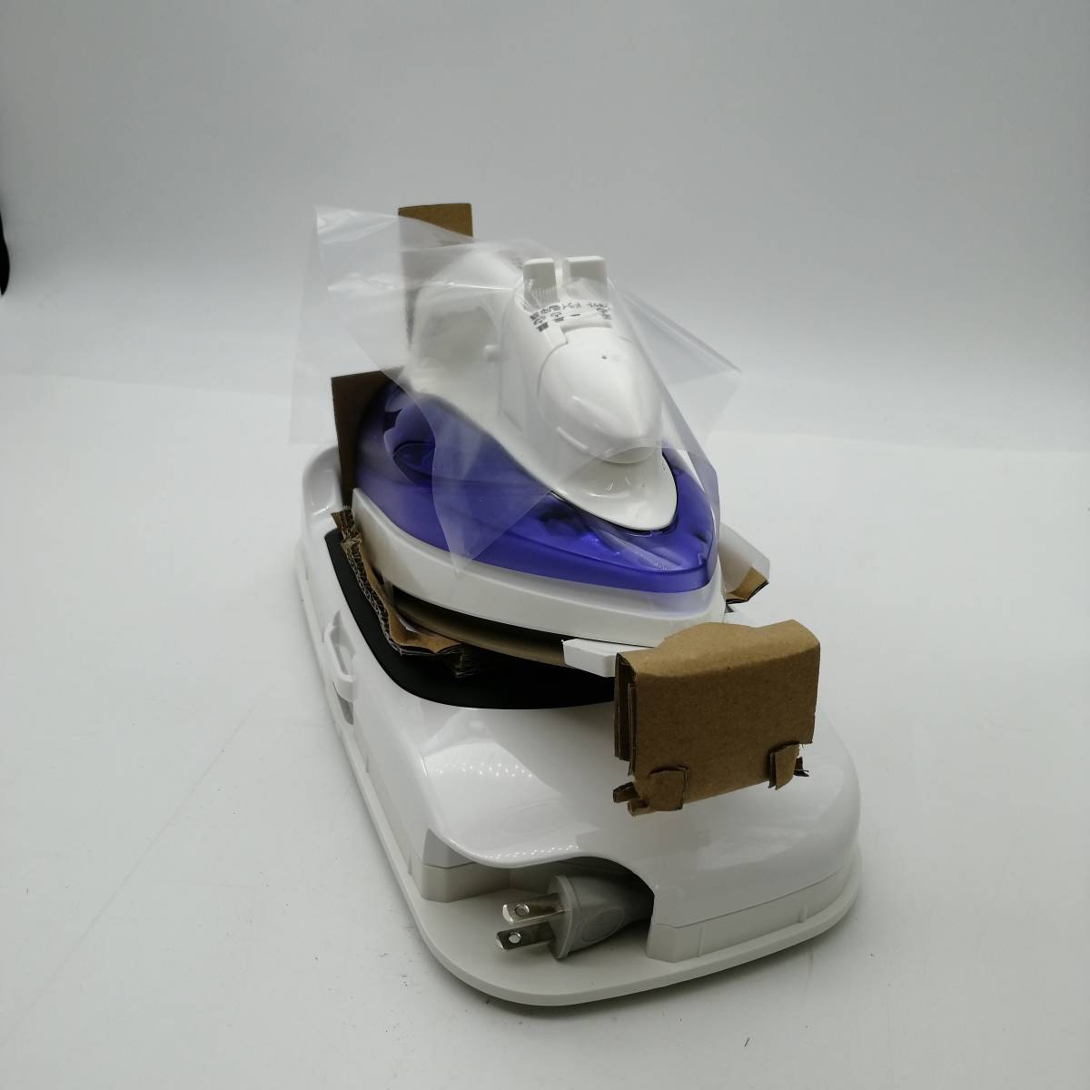 【未使用】h3660 未使用 パナソニック Panasonic コードレス スチーム アイロン サファイアブルー NI-L63-A 強力パワー ...