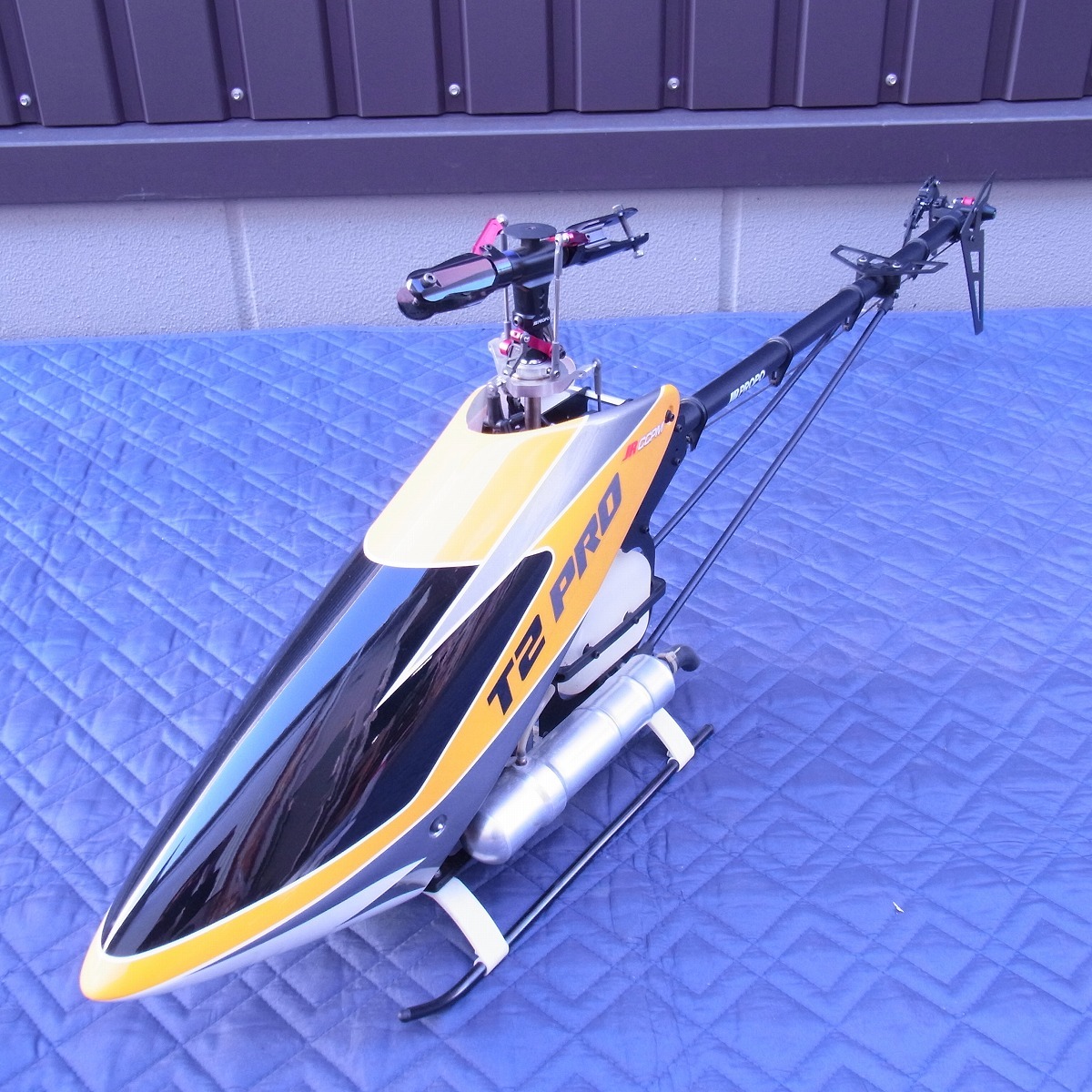 【傷や汚れあり】☆JR PROPO T2 PRO 全長約125cm エンジン/サーボ/ジャイロ 搭載 RC ラジコン ヘリコプター 動作未確認 現状品【FF；UAM0009 の落札情報詳細 ...