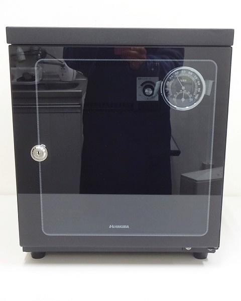 【全体的に状態が悪い】33 HAKUBA/ハクバ 電子防湿保管庫 E-ドライボックス 防湿庫 KED-40 ジャンク ※鍵無し！扉開かない！の落札情報詳細 - Yahoo!オークション落札価格 ...