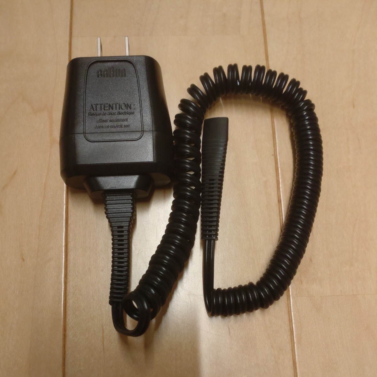 【目立った傷や汚れなし】極美品 BRAUN ブラウン ACアダプター 電源コード ブラウンシェーバー 電気シェーバー シリーズ series TYPE 5210 髭剃り ひげ剃り 充電器の落札 ...