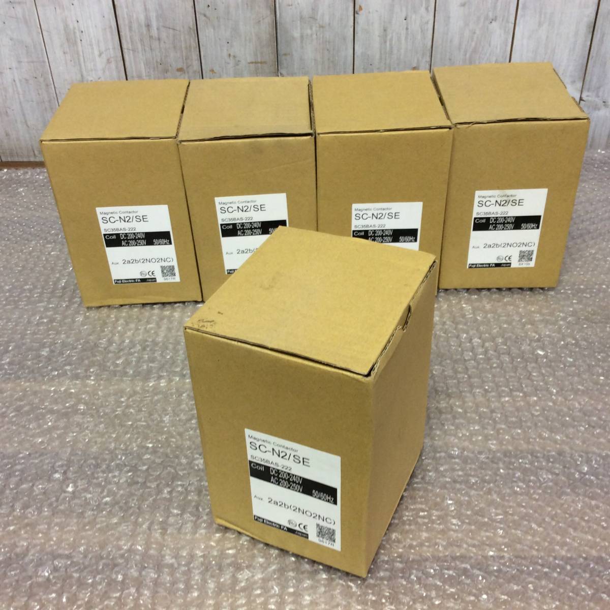 【やや傷や汚れあり】★中古★訳アリ 電磁開閉器(ケースカバーなし)SW-N2（SC-N2） コイルAC200V 2a2b サーマル18-26A ...