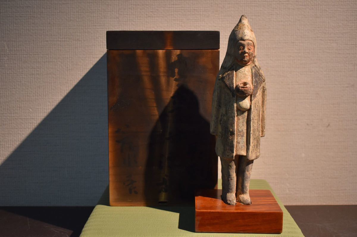 【やや傷や汚れあり】【GE】R42【コレクター所蔵品】時代 唐三彩人物置物 /美術 骨董品 時代品 美術品 古美術品 中国古玩 朝鮮の落札情報詳細 - ヤフオク落札価格検索 オークフリー